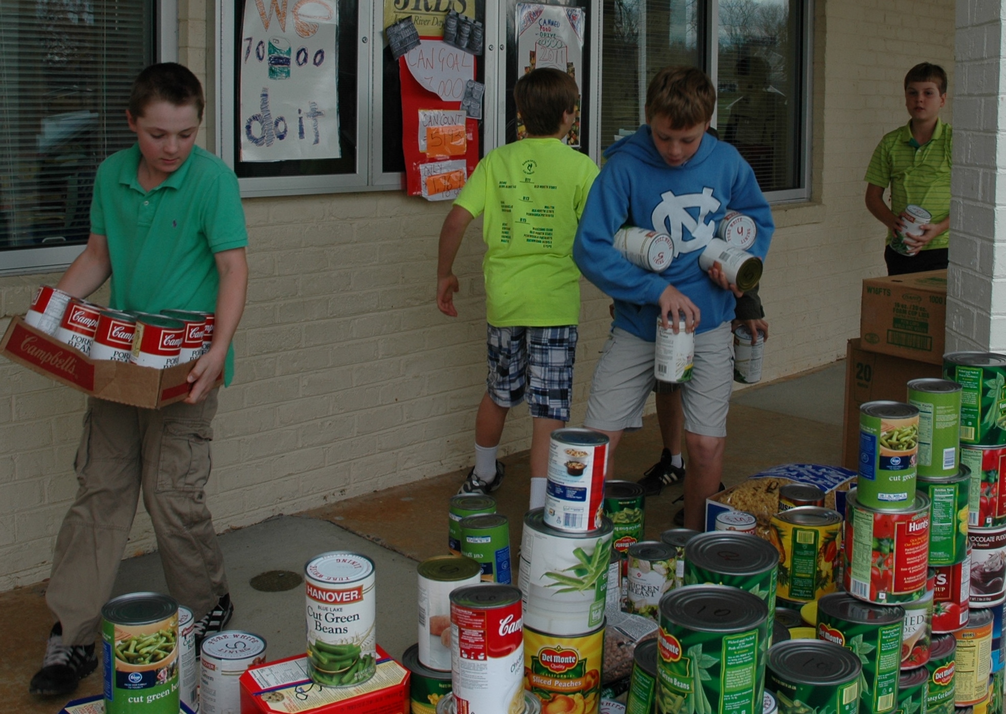 Education from Inside and Outside: What is community service? – Mary Riser